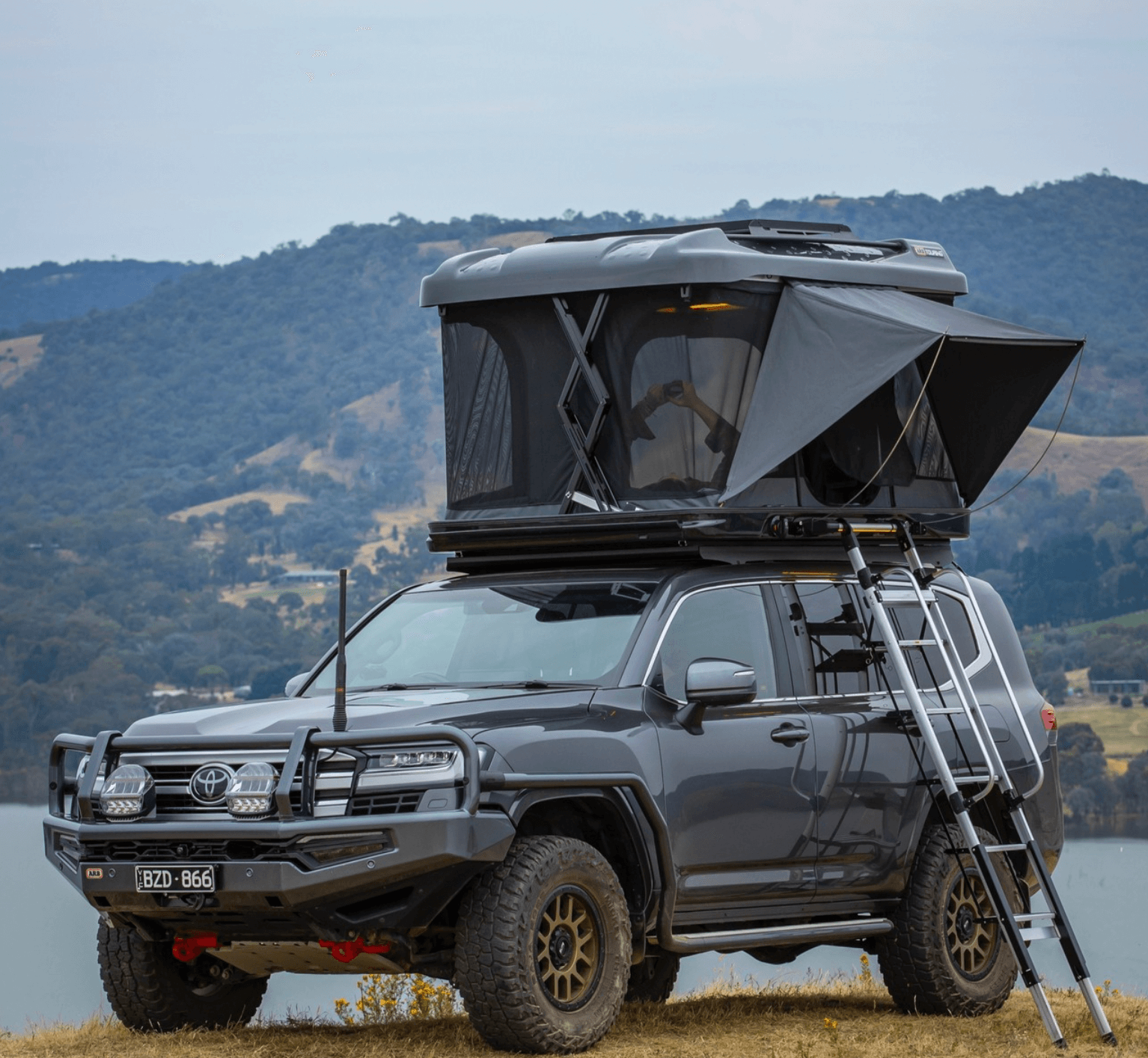ARB Altitude Rooftop Tent – Hard Shell RTT, 2–3 Person, All-Season ...